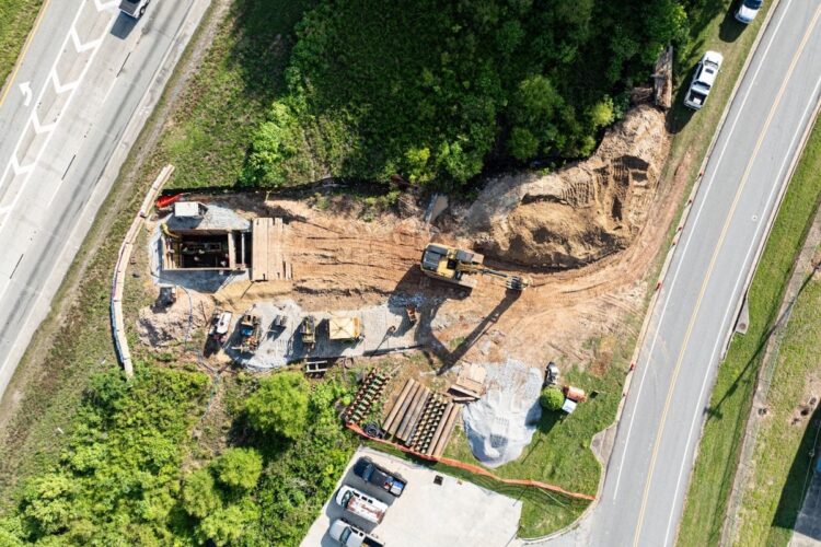 Strack completes bore beneath highway - Global Trenchless
